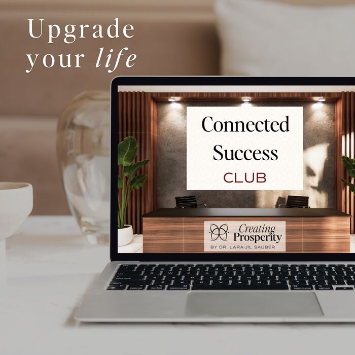 Connected Success Club - larajilsauber